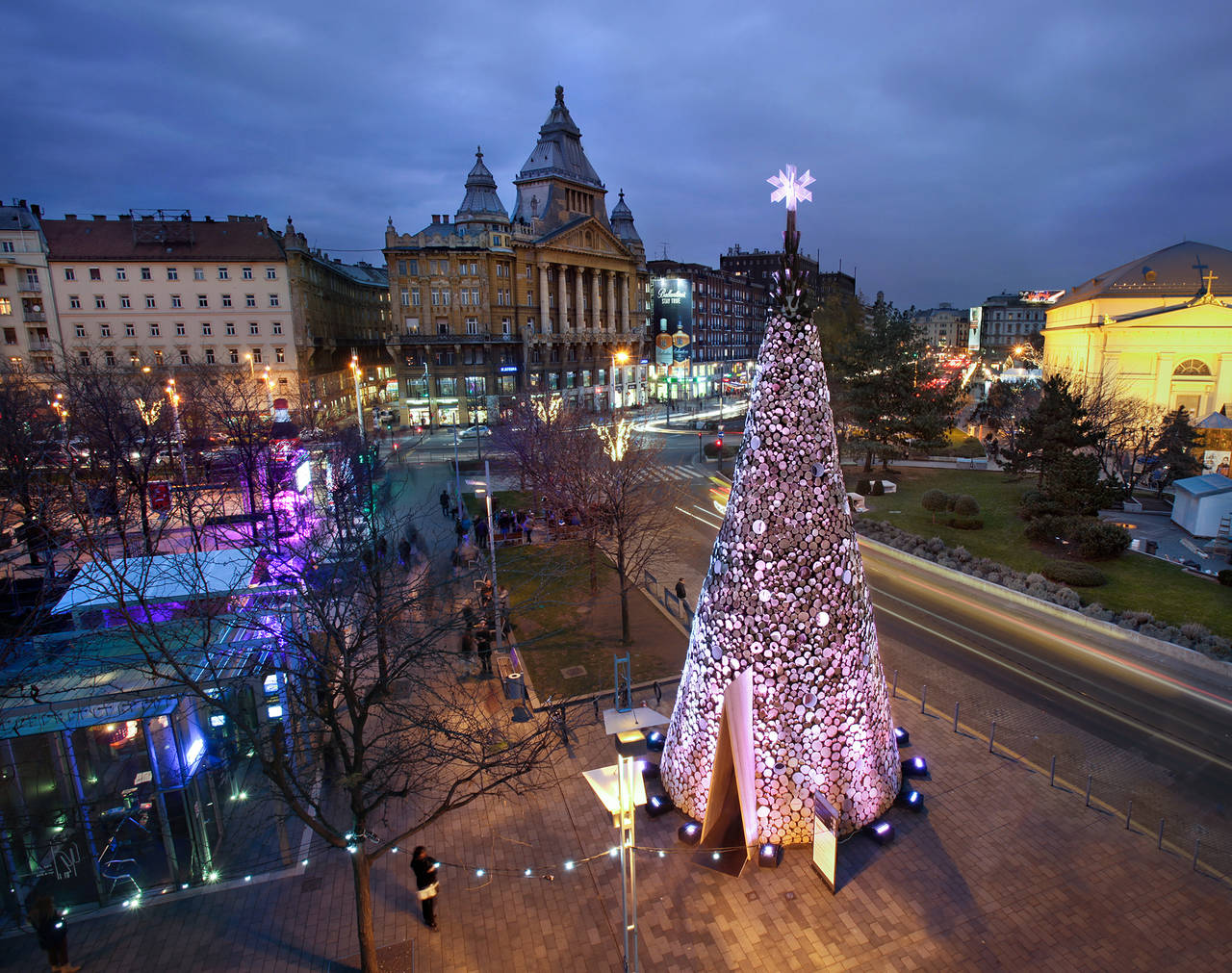 Hello Wood | Spectacular Installations and Extraordinary Buildings