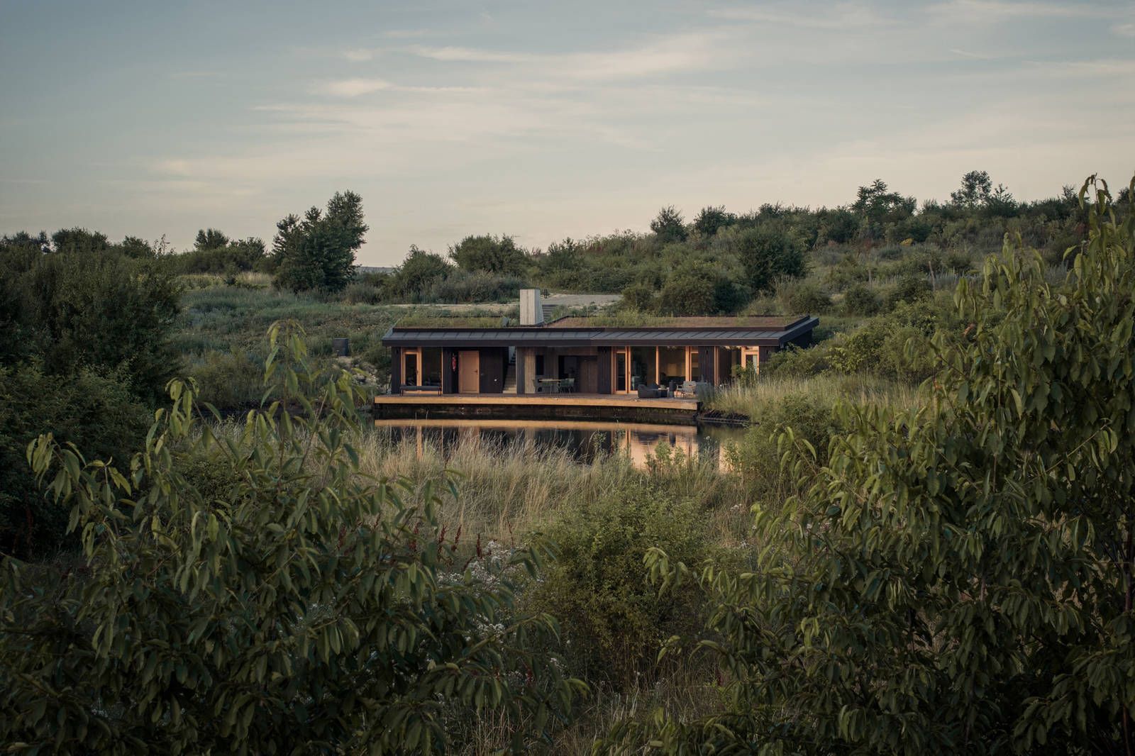 PEBL Grand | HELLO WOOD