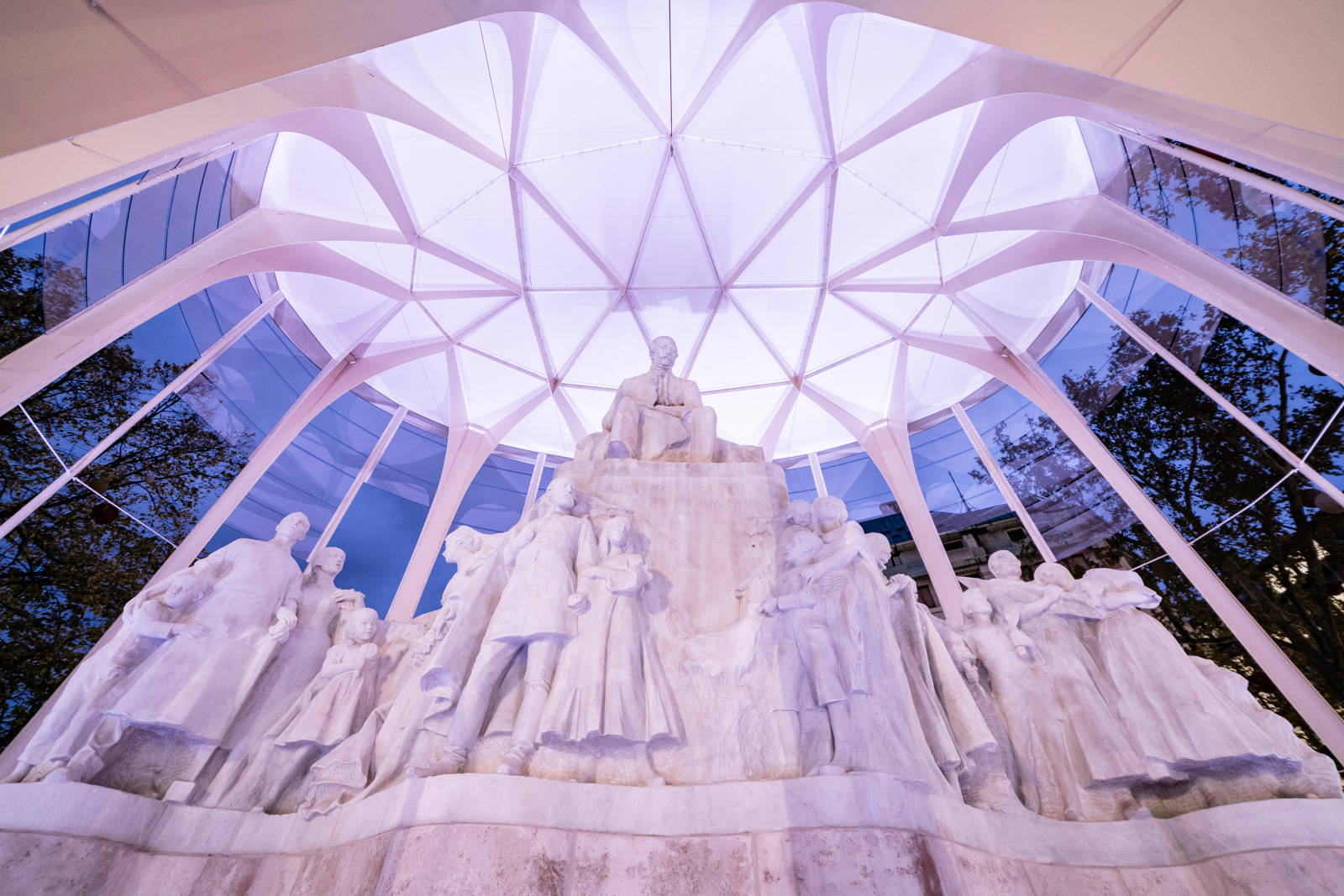 Art Shield - Vörösmarty Pavilion | HELLO WOOD