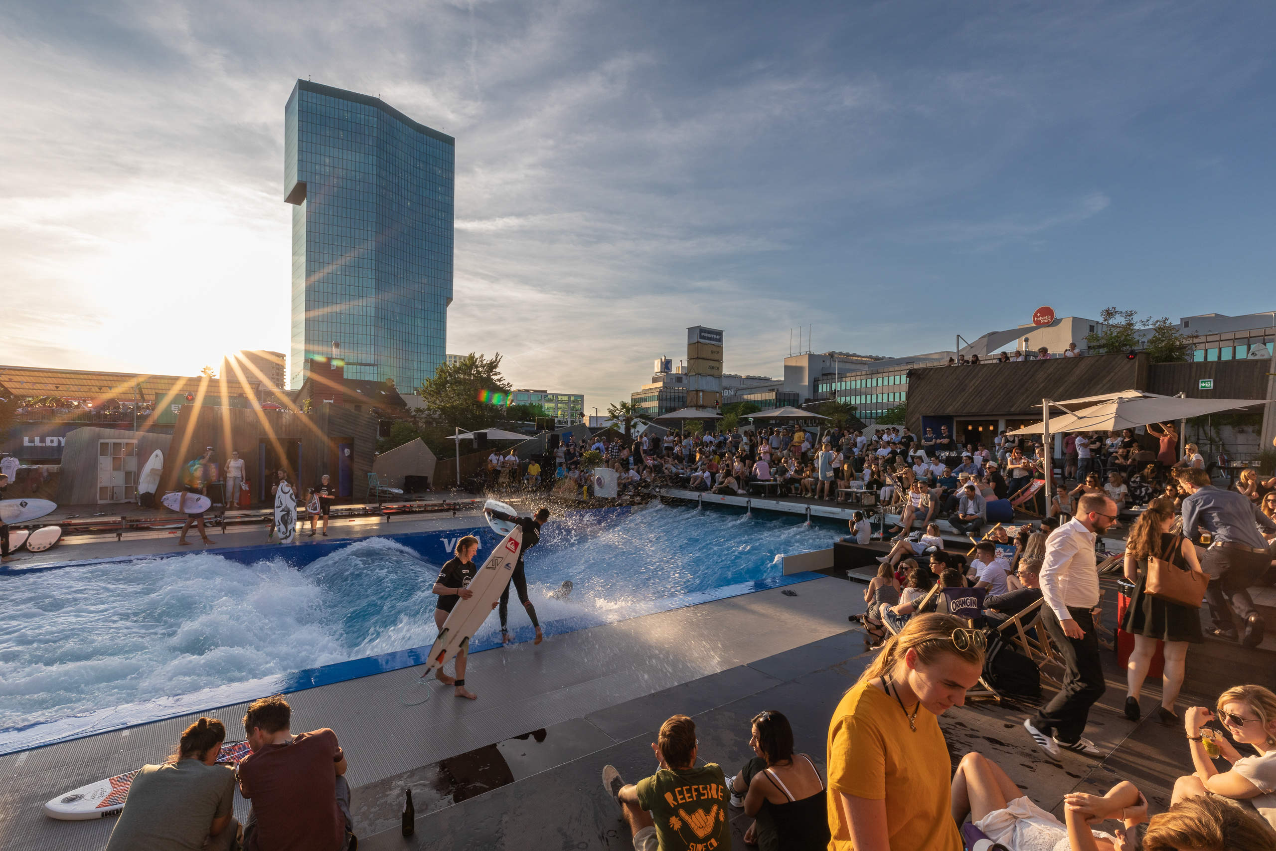 Urban Surf | HELLO WOOD